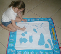 Aquadoodle Draw N' Doodle Mat Review