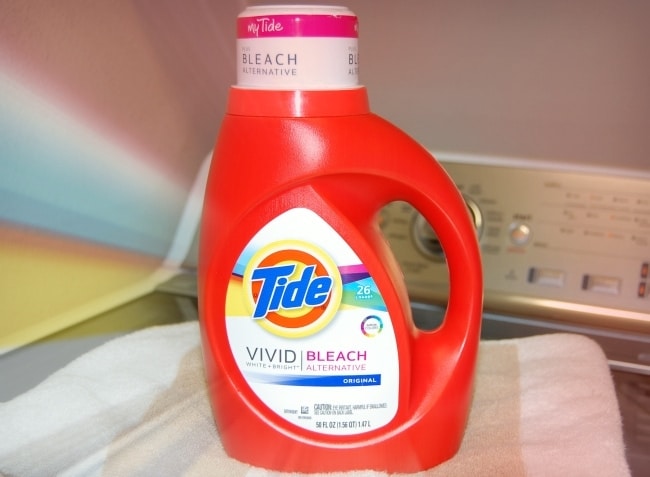 Dingy Laundry? Moms Don't Have Time for That!