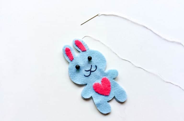 DIY Felt Bunny Plushie | How to Make a Felt Plushie Bunny