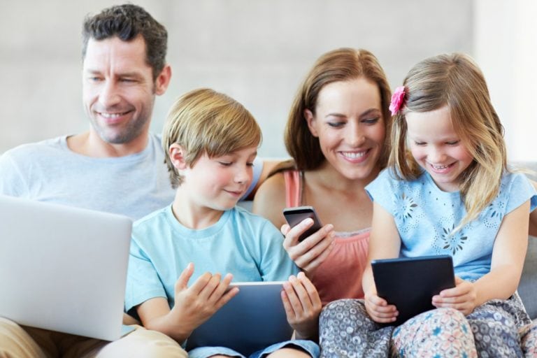 Monitor Kids’ Digital Activities Through Mobile Phone Parental Control App