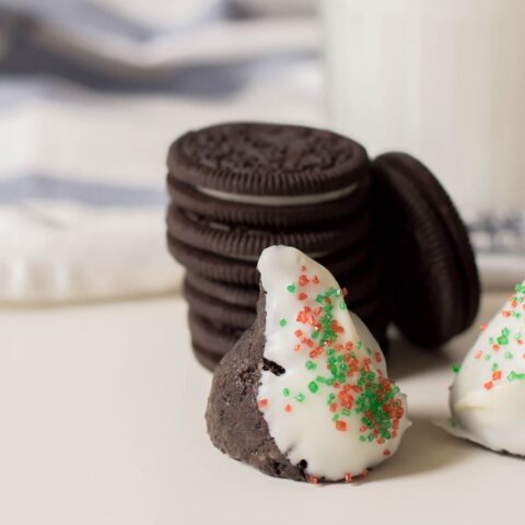 3 Ingredient Reindeer Poop OREO Truffles