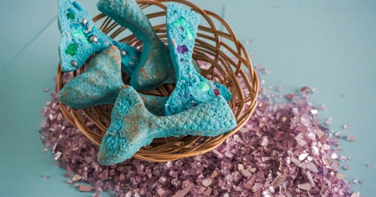 DIY Mermaid Bath Bombs are a Fun Mermaid Craft!