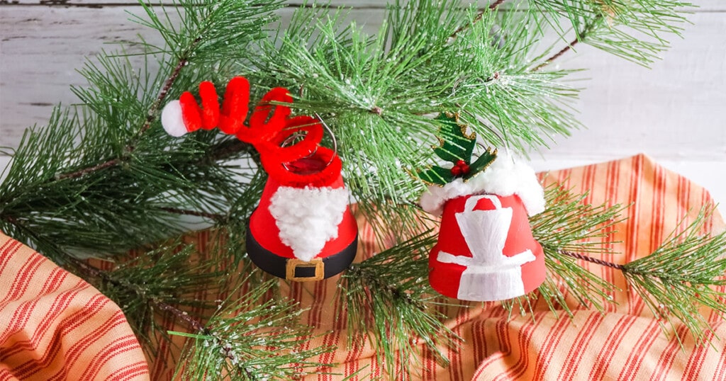 Santa & Mrs. Claus Terra Cotta Pot Ornaments